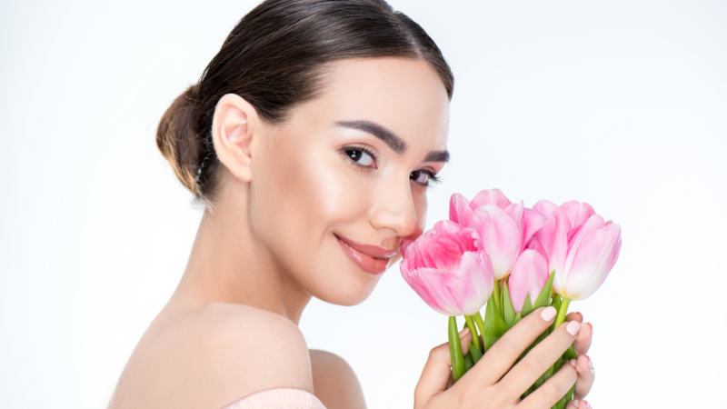 KAKVU PORUKU NOSI CVET KOJI POKLANJATE - Magično Bilje